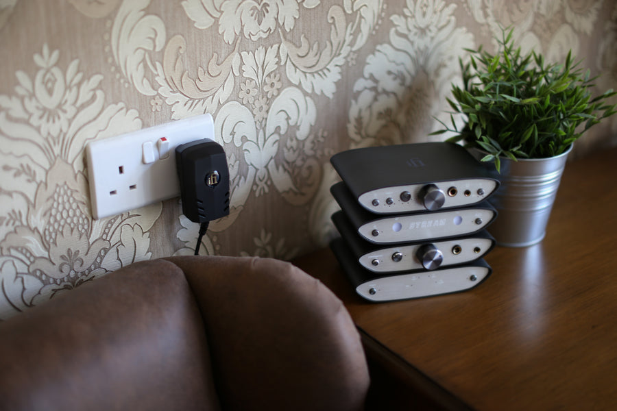 iFi iPower 2 - Low Noise DC Power Solution – SilentPower